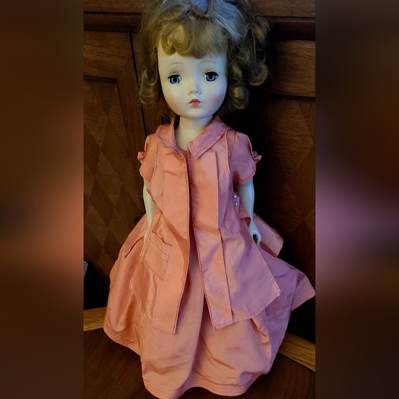 Madame Alexander | Toys | Vintage Mcm Madame Alexander Young Cissy Doll ...